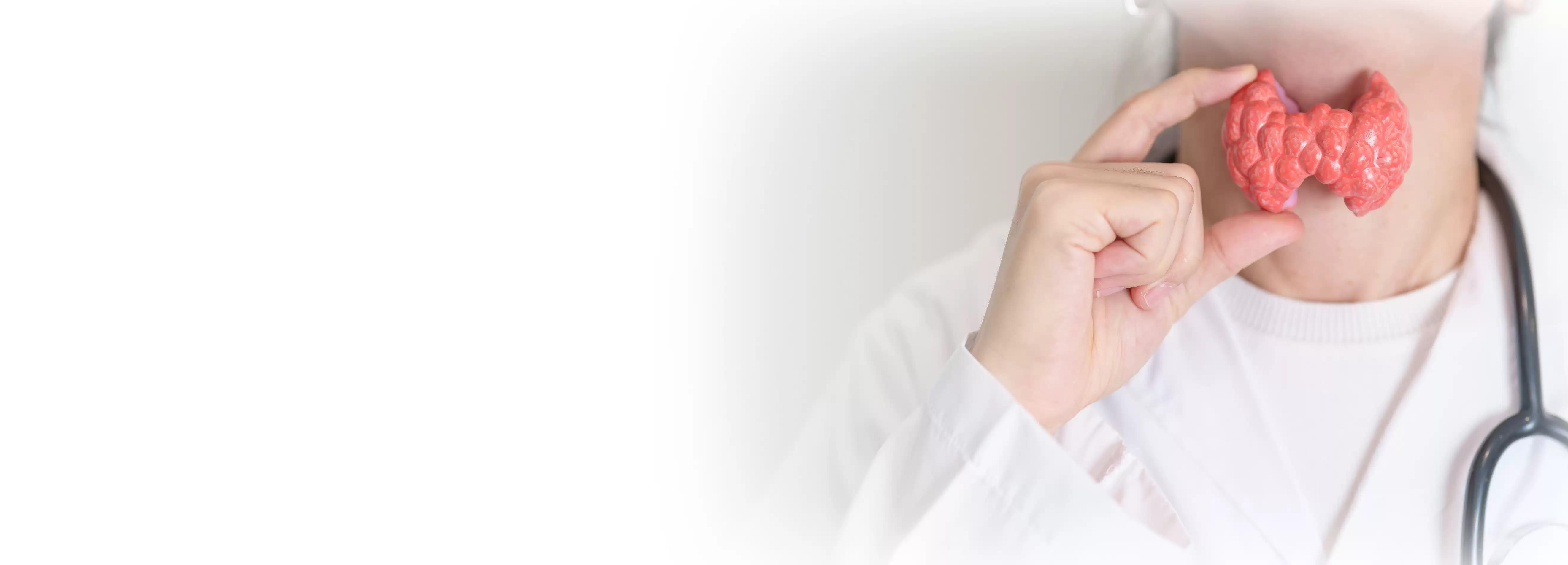 Thyroid Removal Surgery in Jaipur | Expert Surgeons & Safe Recovery